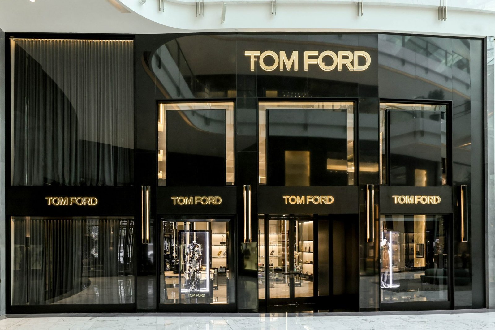 Tom Ford Reopens At Fashion Avenue In The Dubai Mall – The Brand Berries